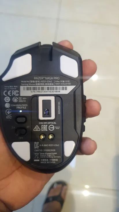 Comparing Generations Of Wireless Naga Mice (Pro V2, Pro