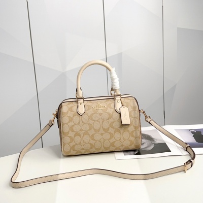 กระเป๋ามีที่จับ Coach สำหรับผู้หญิงขาตั้งกล้อง CH280แท้ดั้งเดิม CH283 ...